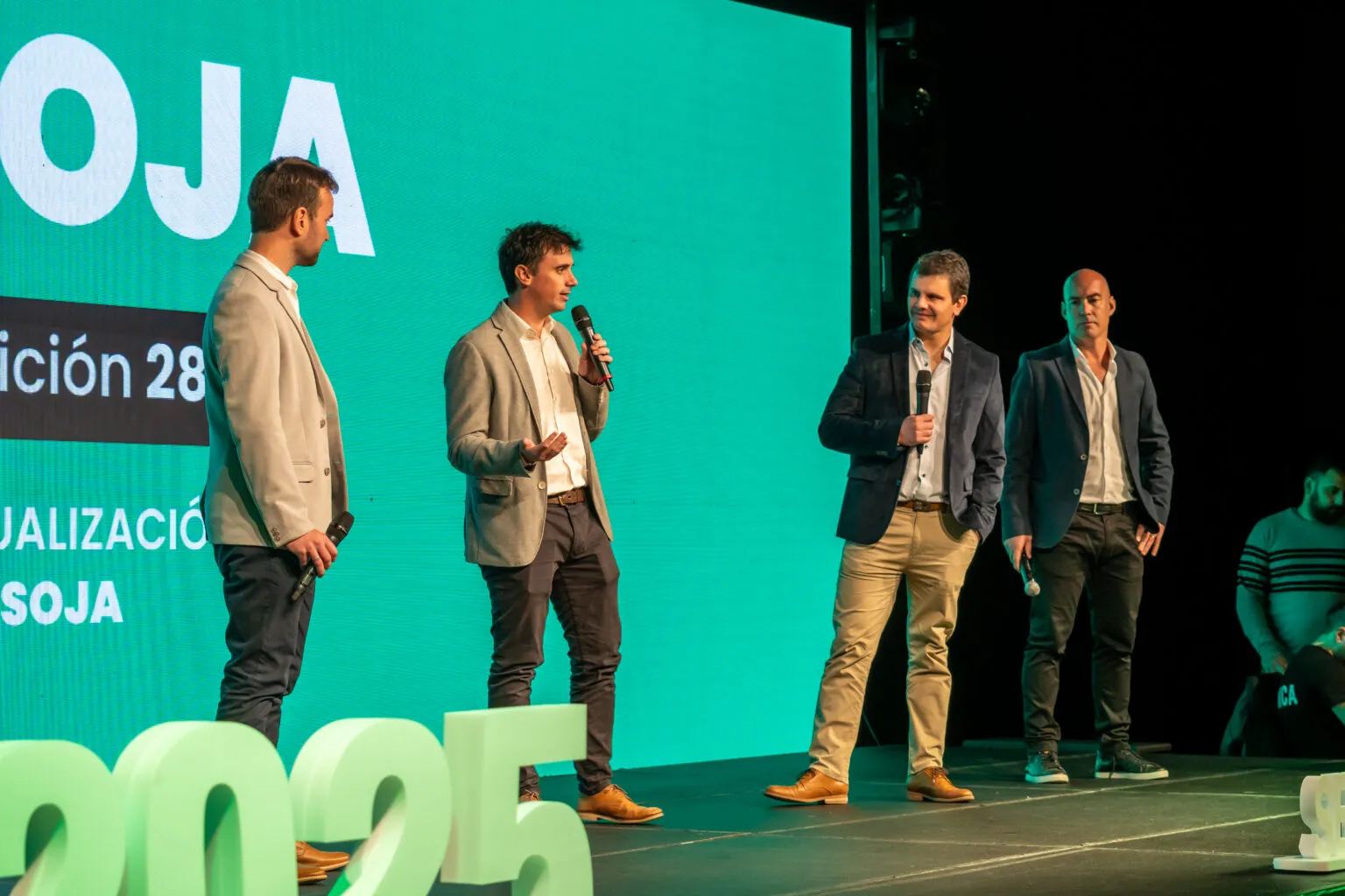 La soja se lució en Rosario: innovación, genética y futuro en la JAT de ...